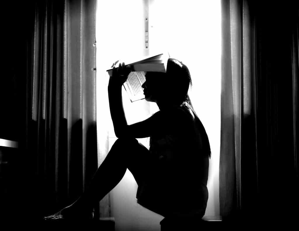 Como saber se você é uma pessoa ansiosa? Conheça os sinais!