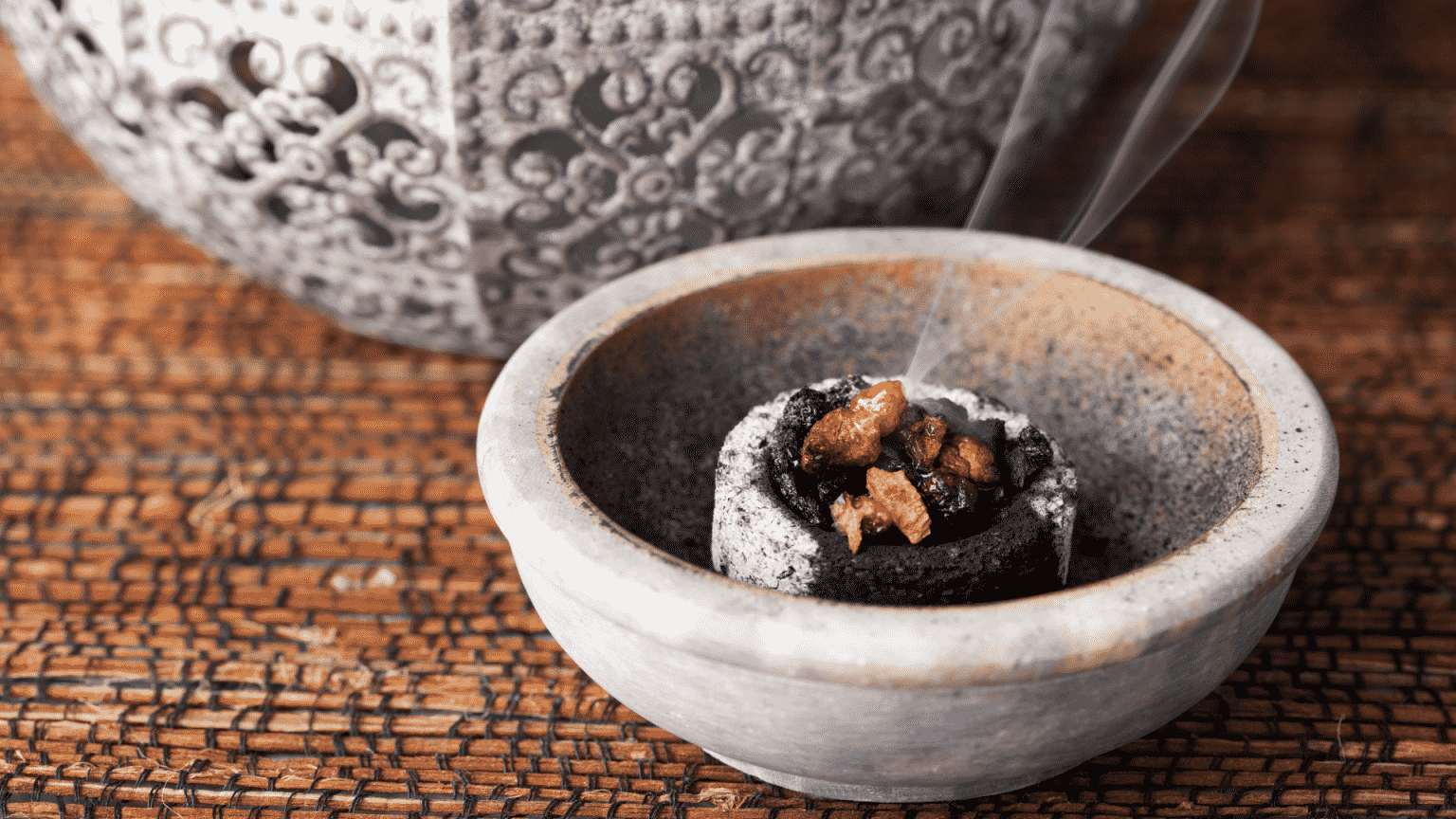 Incenso de mirra: saiba mais sobre essa planta sagrada