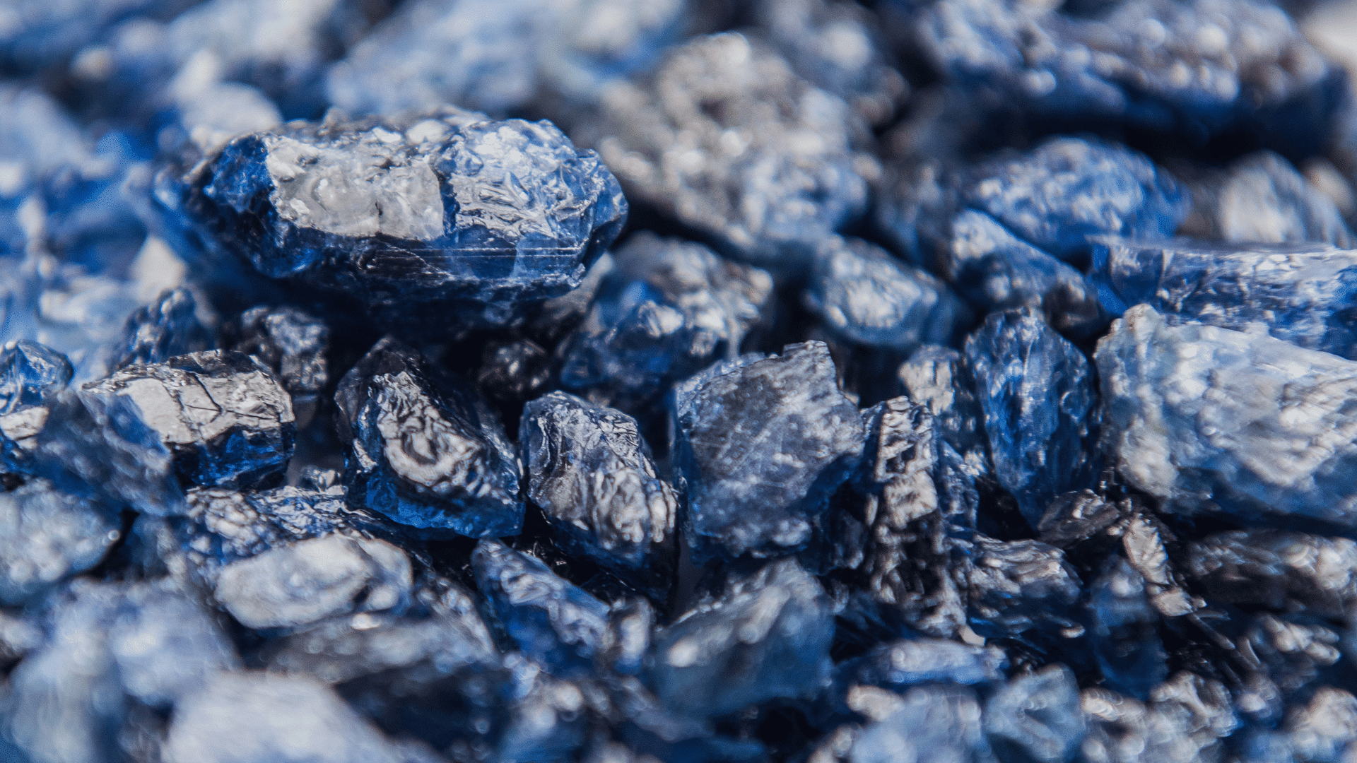 Safira: encante-se com o poder energético que ela possui